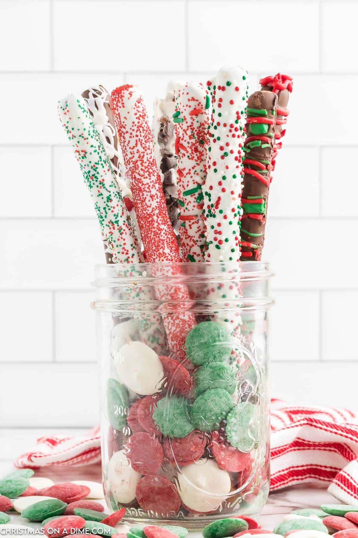 Christmas Chocolate Covered Pretzel Rods - Easy to Make!