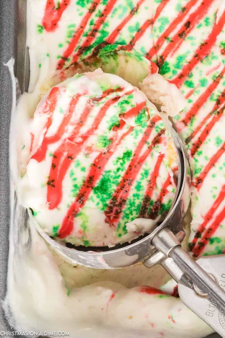 Christmas Tree Ice Cream - christmasonadime.com