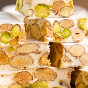 27 Traditional Italian Christmas Desserts - Eatingonadime.com