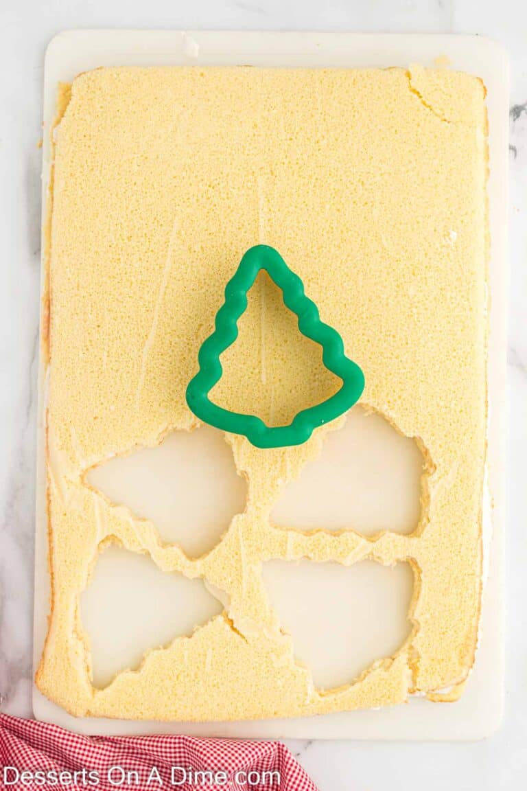 Little Debbie Christmas Tree Recipe - christmasonadime.com