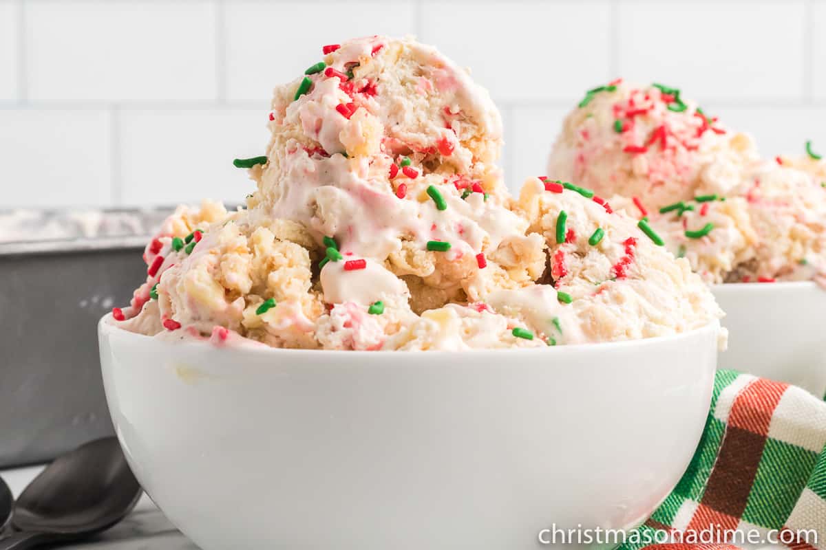 Christmas Ice Cream Recipe - christmasonadime.com