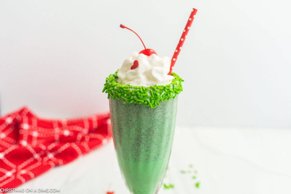 Grinch Milkshake Recipe - christmasonadime.com