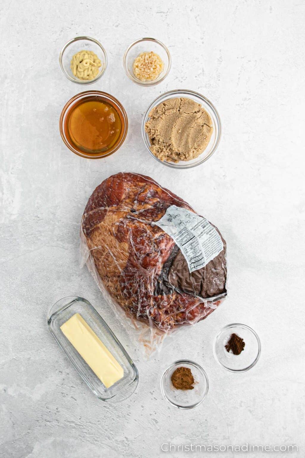 Christmas Ham - christmasonadime.com