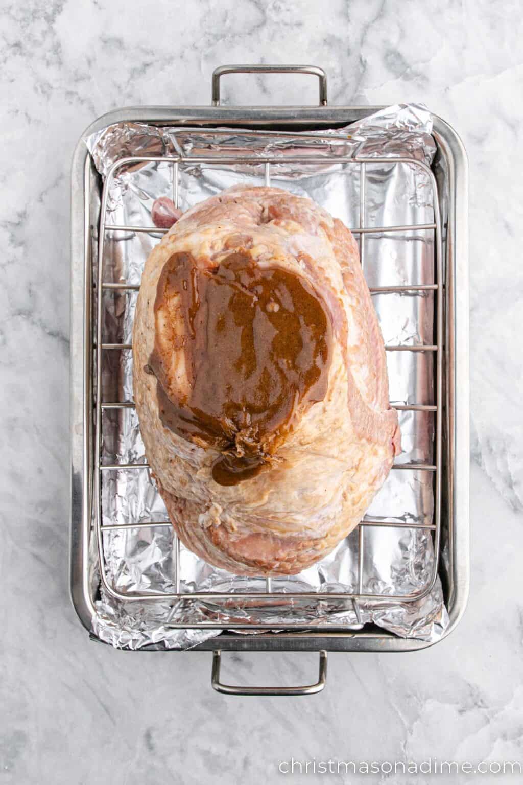 Honey Baked Ham Recipe - Christmas on a Dime