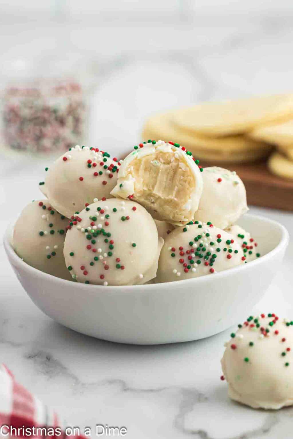 Sugar Cookie Truffles - christmasonadime.com