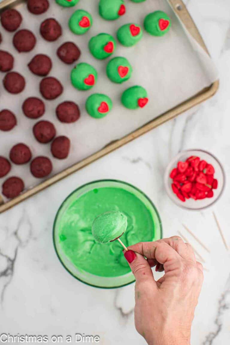 Grinch Cake Balls - christmasonadime.com