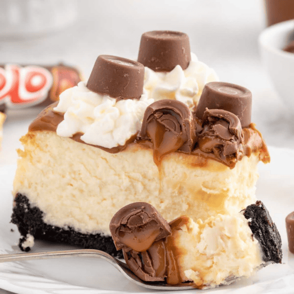 45 Delicious Rolo Desserts - christmasonadime.com