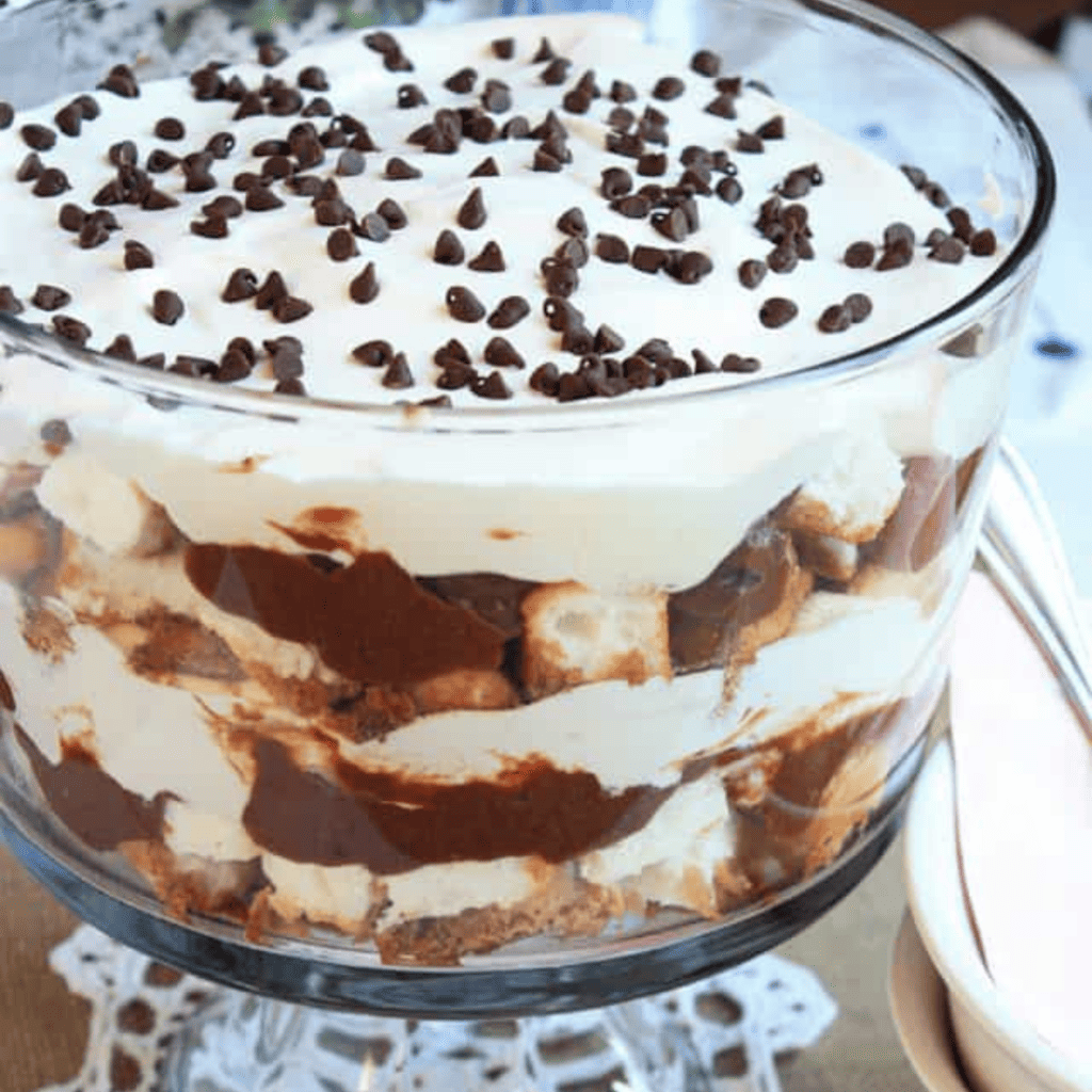 Christmas Trifle Recipes - christmasonadime.com