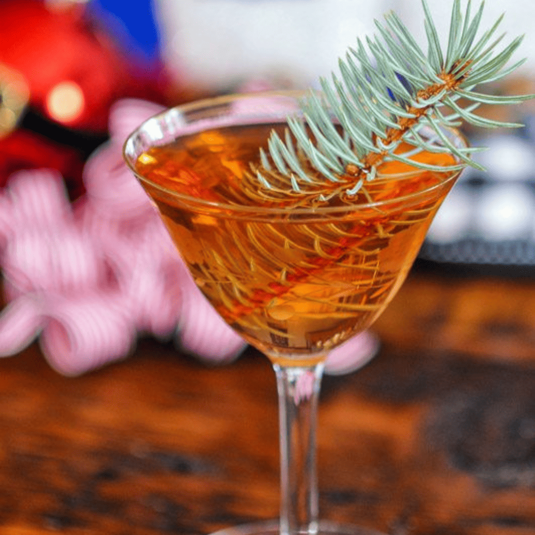 Christmas Gin Cocktails - christmasonadime.com