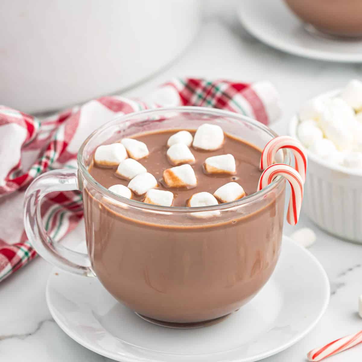 Grinch Hot Chocolate - christmasonadime.com